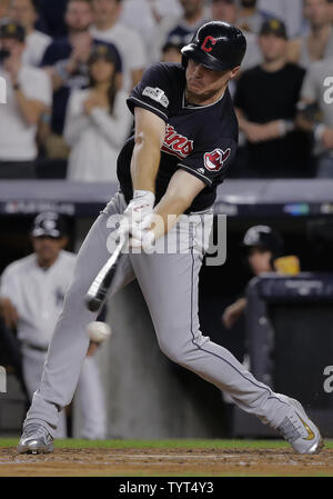 Cleveland Indians starting pitcher Bruce Chen works against the Texas ...