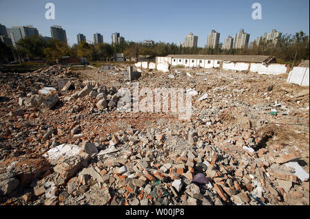 Residential buildings demolished in China Stock Photo - Alamy