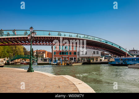 VENICE, ITALY - APRIL, 2018: Constitution Bridge over the Grand Canal ...