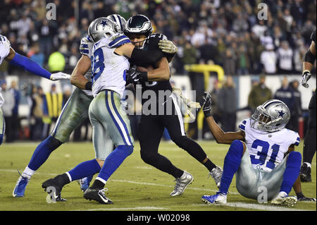 Dallas Cowboys safety Jeff Heath sits with his wife, Paige Heath, and ...