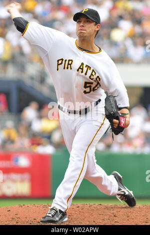 Pittsburgh Pirates pitcher Charlie Morton throws in the second inning ...