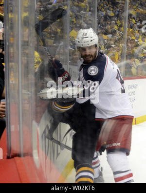 Columbus Blue Jackets center Boone Jenner (38) celebrates his goal in ...