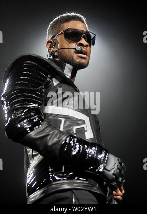 Usher performs in concert on New Year's Eve at the American Airlines ...