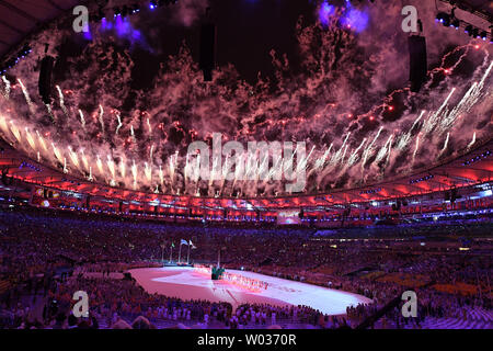 Fireworks light up the stadium at the 2016 Rio Summer Olympics in Rio ...