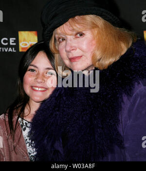 PIPER LAURIE, HOUNDDOG, 2007 Stock Photo - Alamy