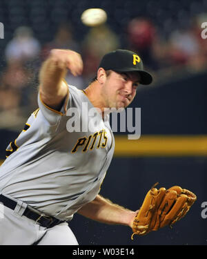 Pittsburgh Pirates pitcher Ross Ohlendorf throws in the first inning ...