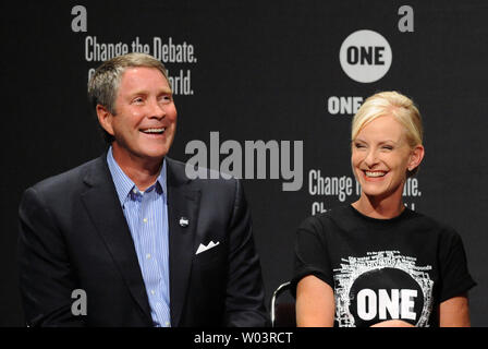 Former Senate Majority Leader Bill Frist and his wife Tracy Roberts ...