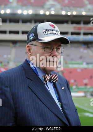 Arizona Cardinals owner William V. Bidwill stands on the field before ...