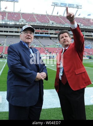 Arizona Cardinals owner Michael Bidwell before their NFL football game ...