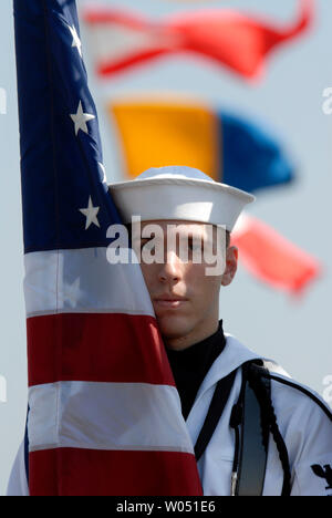 US Navy The color guard from Navy Information Operations Command Sugar ...