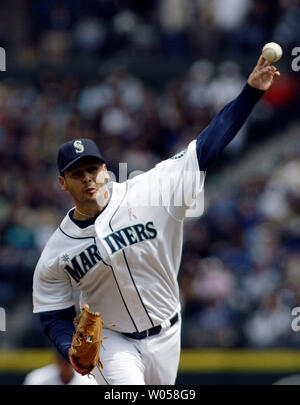 Seattle Mariners' pitcher Horacio Ramirez throws in the third inning of ...