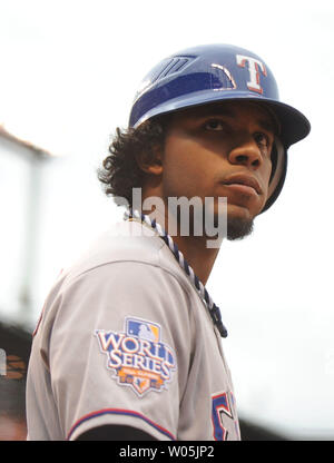 Texas Rangers shortstop Elvis Andrus (1) at bat during an MLB baseball ...