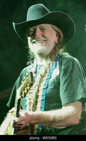 Willie Nelson performs at the Fillmore Auditorium in San Francisco on ...