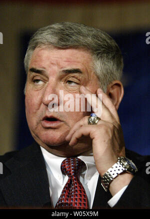 Gen. Ronald R. Fogleman, (ret), former Chief of Staff of the U.S. Air ...