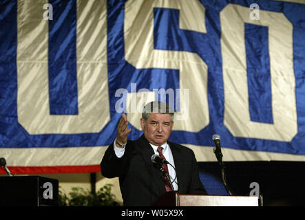 Gen. Ronald R. Fogleman, (ret), former Chief of Staff of the U.S. Air ...