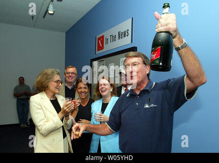 (L TO R) Mary Lee Hermann, Stacy King and Mary Randolph Ballinger ...
