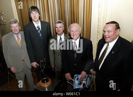Former Purdue basketball coach Gene Keady watches during the first half ...