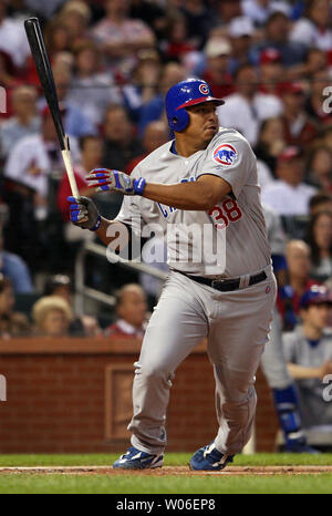 Chicago Cubs pitcher Carlos Zambrano delivers a pitch in the seventh ...