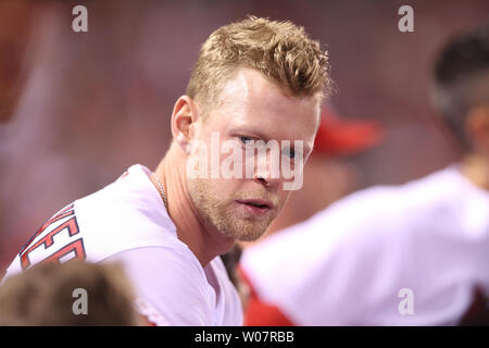 St. Louis Cardinals Jeremy Hazelbaker reacts after striking out in the ...