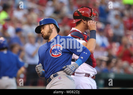 Chicago Cubs catcher Carson Kelly (15) doubles during the seventh ...