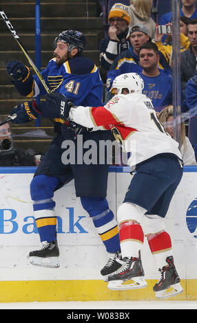 St. Louis Blues center Robert Thomas (18) in the first period of an NHL ...