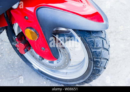 chopper motorcycle front wheel and brake assembly Stock Photo - Alamy