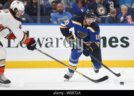 St. Louis Blues' Cam Fowler (17) shoots the puck against the Florida ...
