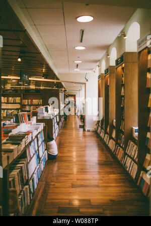 Taipei Chengpin Bookstore Stock Photo - Alamy