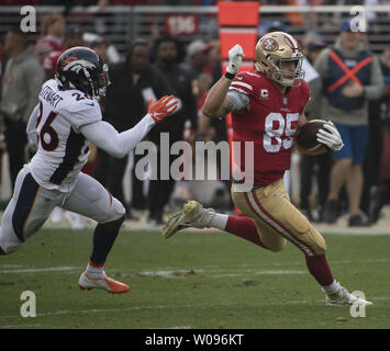 Denver Broncos tight end Nick Vannett (88) during the first half of an ...