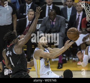 Houston Rockets forward Danuel House Jr. (4) in the second half of an ...