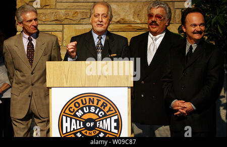 Members of the country music quartet, The Statler Brothers, left to ...