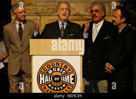 The Statler Brothers, Phil Balsley, Don Reid, Harold Reid, and Jimmy ...