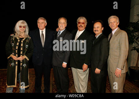 From left to right, Emmylou Harris, Tom T. Hall, Don Reid, Harold Reid ...