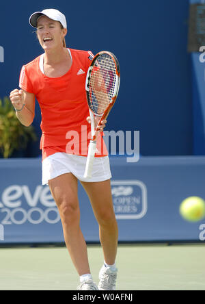 Belgium's Justine Henin reacts after beating Serbia's Ana Ivanovic in ...
