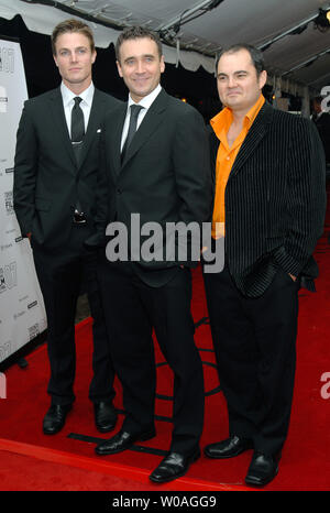 STEPHEN AMELL, CLOSING THE RING, 2007 Stock Photo - Alamy