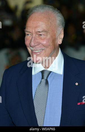 Christopher Plummer arrives at the world premiere of "All the Money in ...