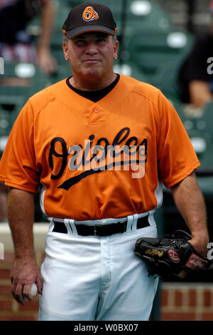 Baltimore Orioles manager Dave Trembley, left, argues with home plate ...
