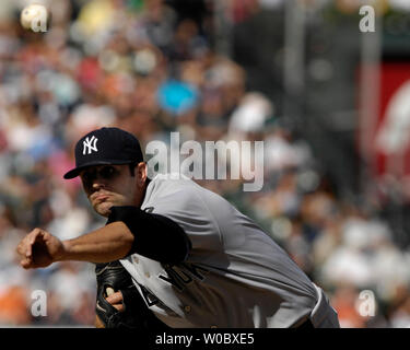 New York Yankees pitcher Chase Whitley throws during the seventh inning ...