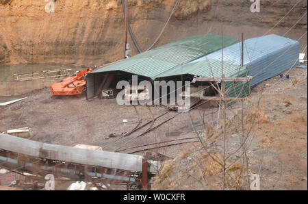 The Sago Coal Mine remains quiet three days after an explosion trapped ...