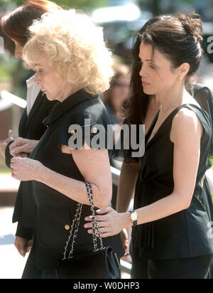 Jack Valenti's widow, Mary Margaret Valenti, leaves her husband's ...