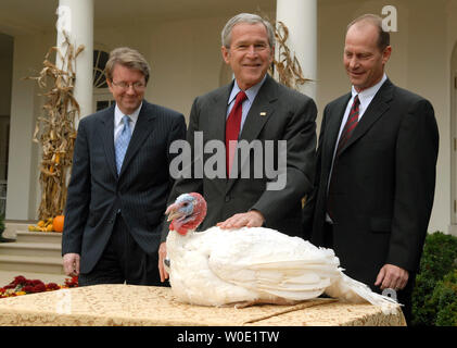 George W Bush With White Turkey