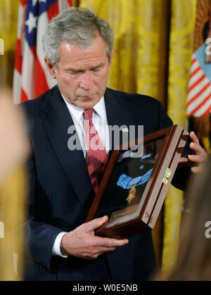 Army Master Sgt. Woodrow Keeble. ca. 1950s Stock Photo - Alamy