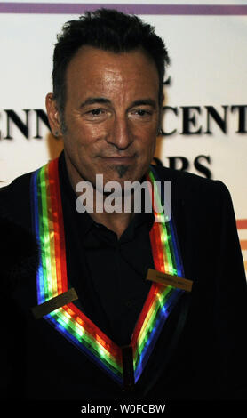 Bruce Springsteen arrives on the red carpet before a screening of the ...