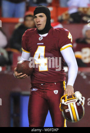 New York Giants kicker Graham Gano (9) makes a 25-yard field goal ...