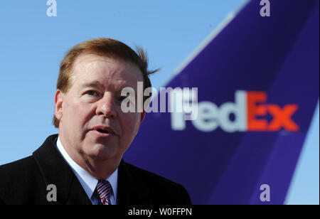 CEO and President of Fedex Express David J. Bronczek, left, and French ...