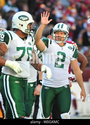 New York Jets kicker Nick Folk with a US and German flaag on his helmet ...