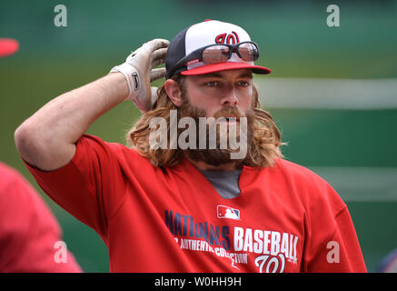 Washington Nationals' Jayson Werth takes batting practice before a ...