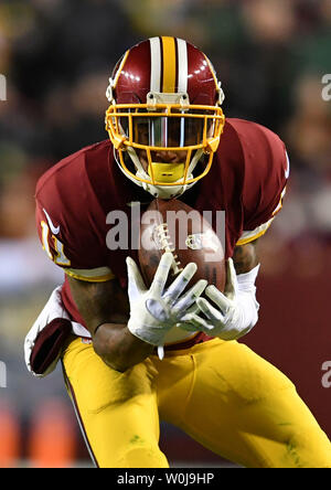 Washington wide receiver Kevin Green Jr. in action against UC Davis ...