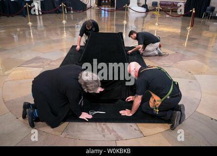 Workers clean and prepare Lincoln's catafalque for President George H ...