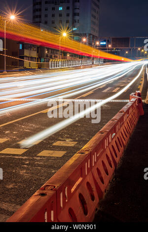 Night view of fast traffic brt in Chengdu, Sichuan Stock Photo - Alamy